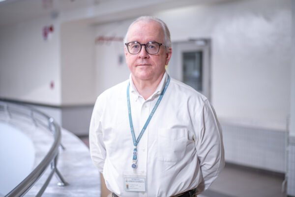 Dr. James M. Dubbs - Chulabhorn Research Institute
