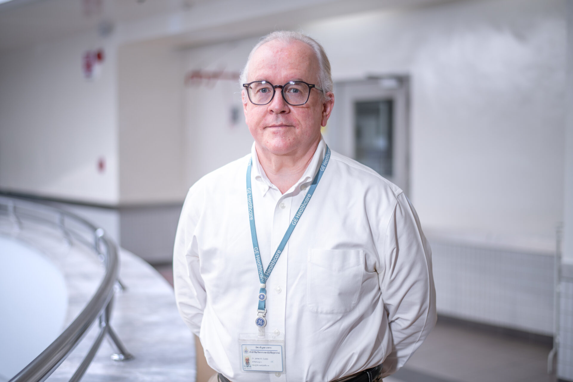 Dr. James M. Dubbs - Chulabhorn Research Institute