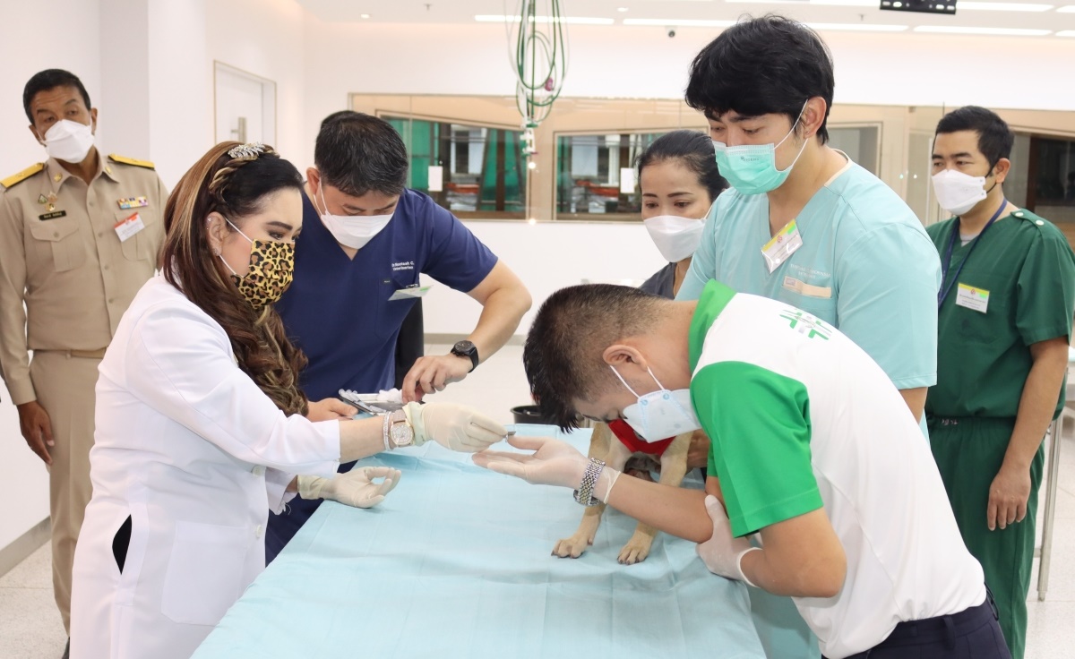 Professor Dr. Her Royal Highness Princess Chulabhorn Mahidol, President ...